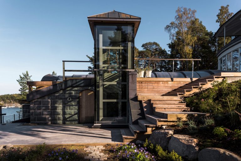 Runhem.Outdoor_broad_customized-roof-(1) - Ascier